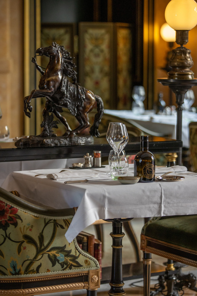 La Réserve Paris | 5-Star Hotel in Paris | Luxury Hotel Paris